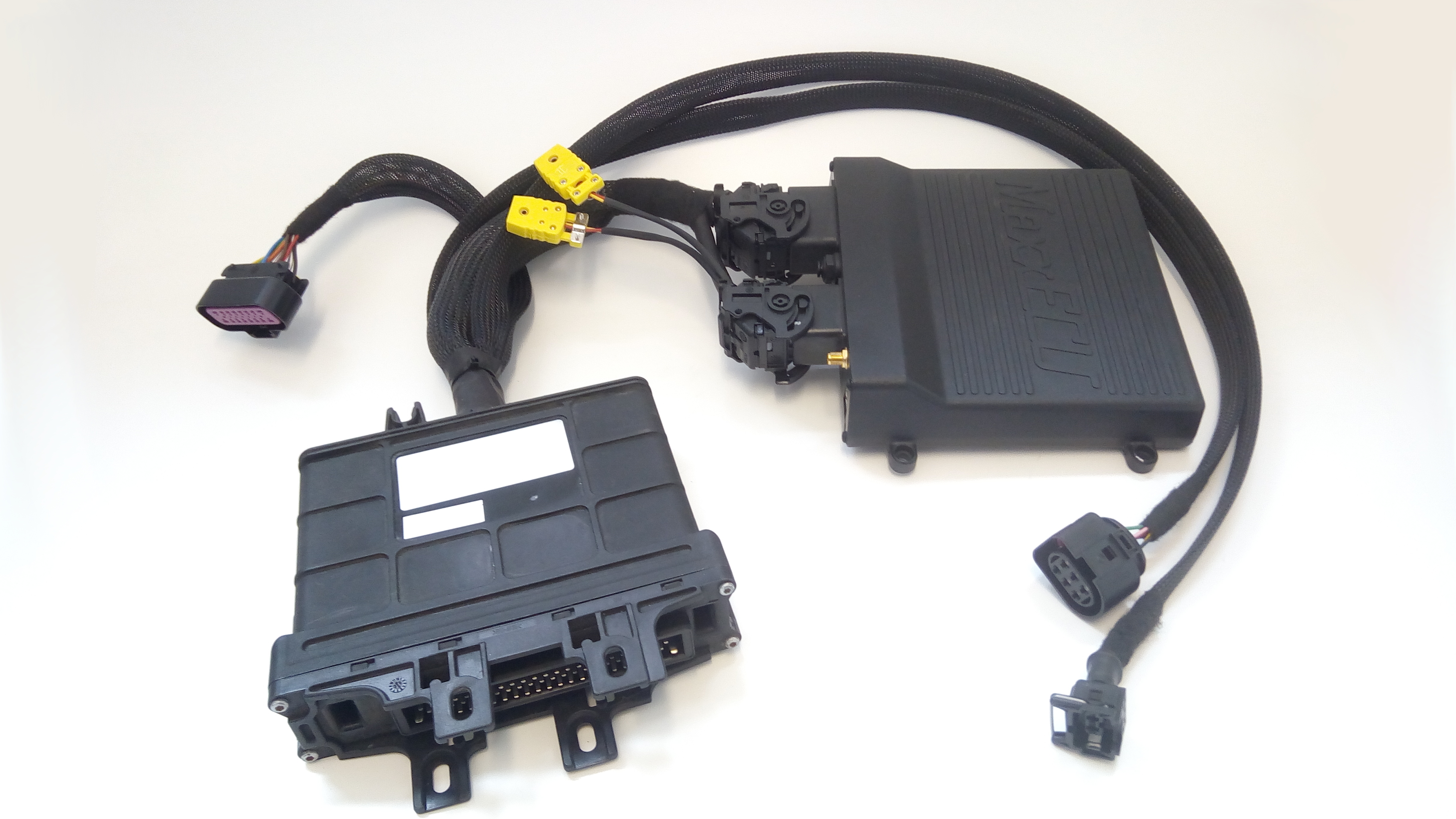 MaxxECU RACE Plugin Kit VR6 12V | ecu-shop.eu